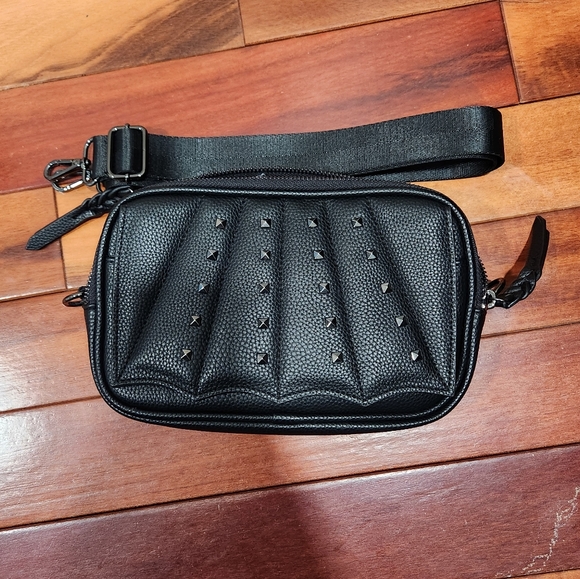 Rad Rev | Bags | Rad Rev Limited Edition Spooky Web Sling Halloween 223 ...